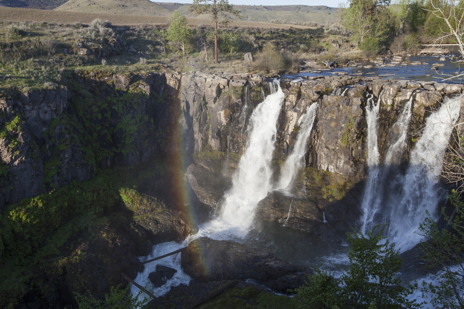 GRAVEL Community Spotlight: Dufur – Cycle Oregon