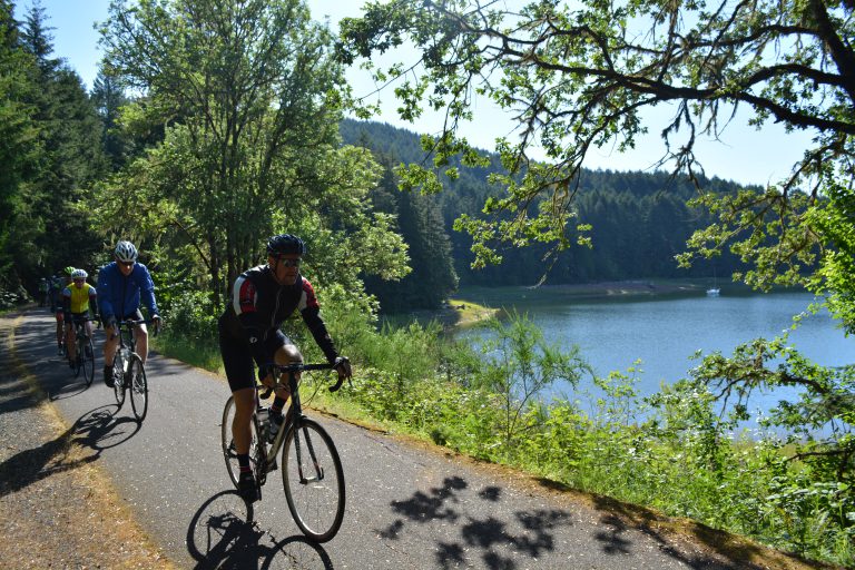 Classic Community Spotlight: Dorena Lake (and Cottage Grove) – Cycle Oregon